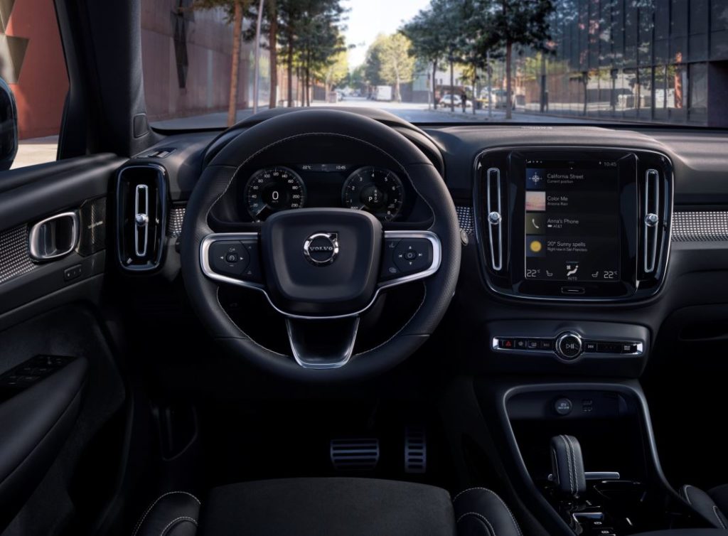 The Volvo XC40 - A variety of packs explained | CMH VOLVO PRETORIA