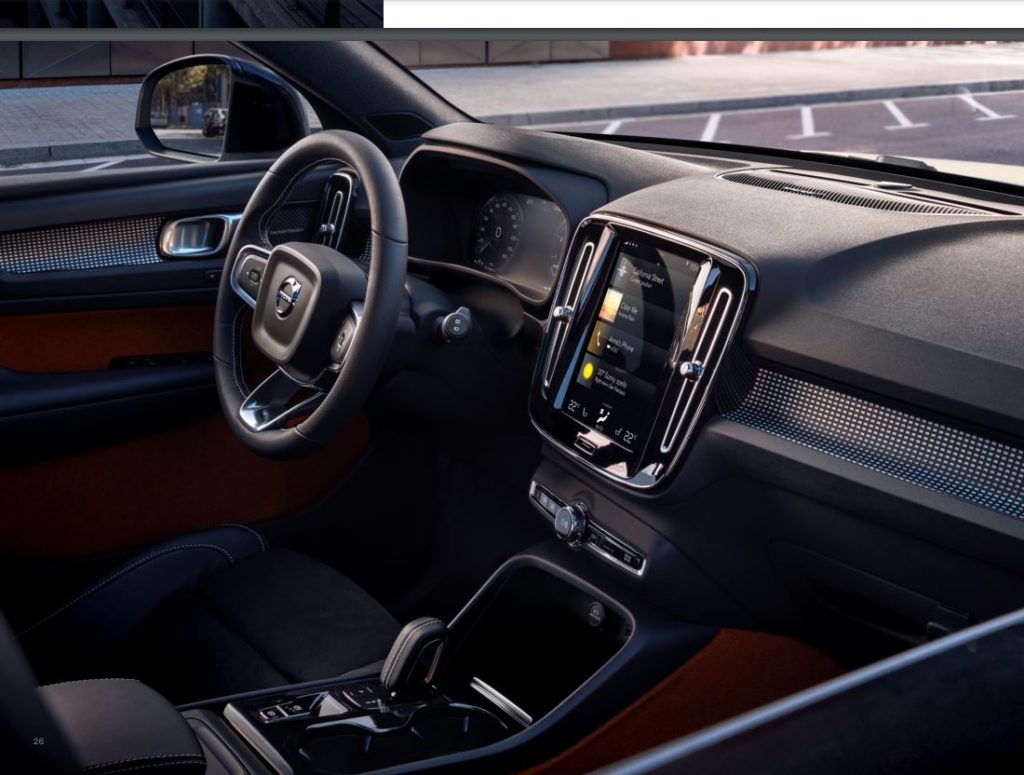 The Volvo XC40 - A variety of packs explained | CMH VOLVO PRETORIA
